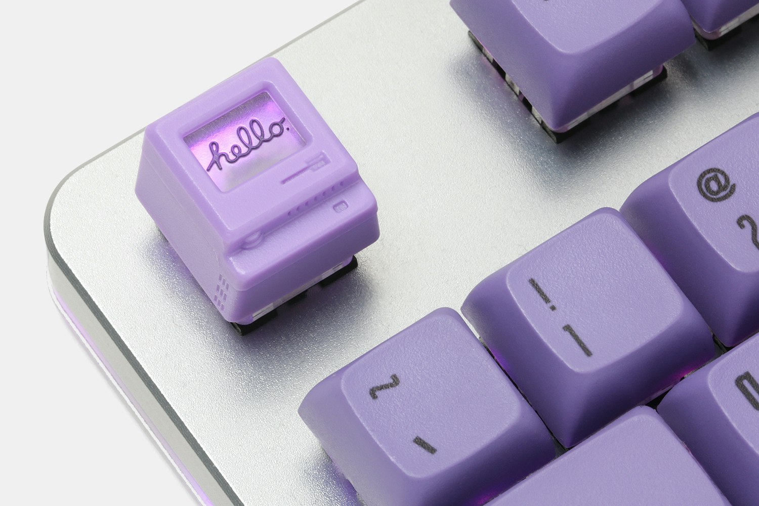 Gen.s Monitor Screen Resin Artisan Keycap | Mechanical Keyboards ...