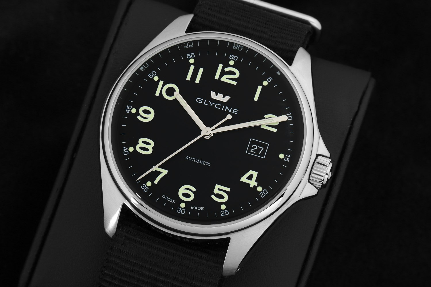 Glycine Combat 6 43mm Watch | Watches | Pilot Watches | Drop