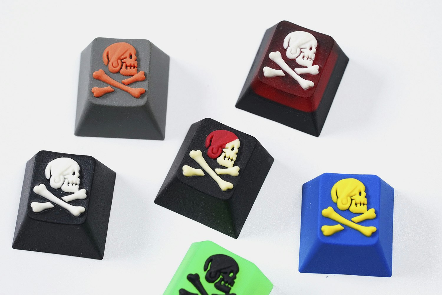 Hot Keys Project Skull Bones Artisan Keycap | Mechanical Keyboards ...