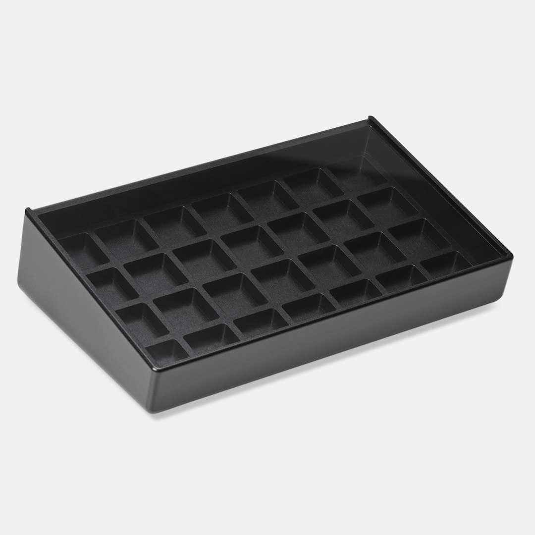 Keycadets Frontier Aluminum Artisan Display Case | Mechanical Keyboards ...