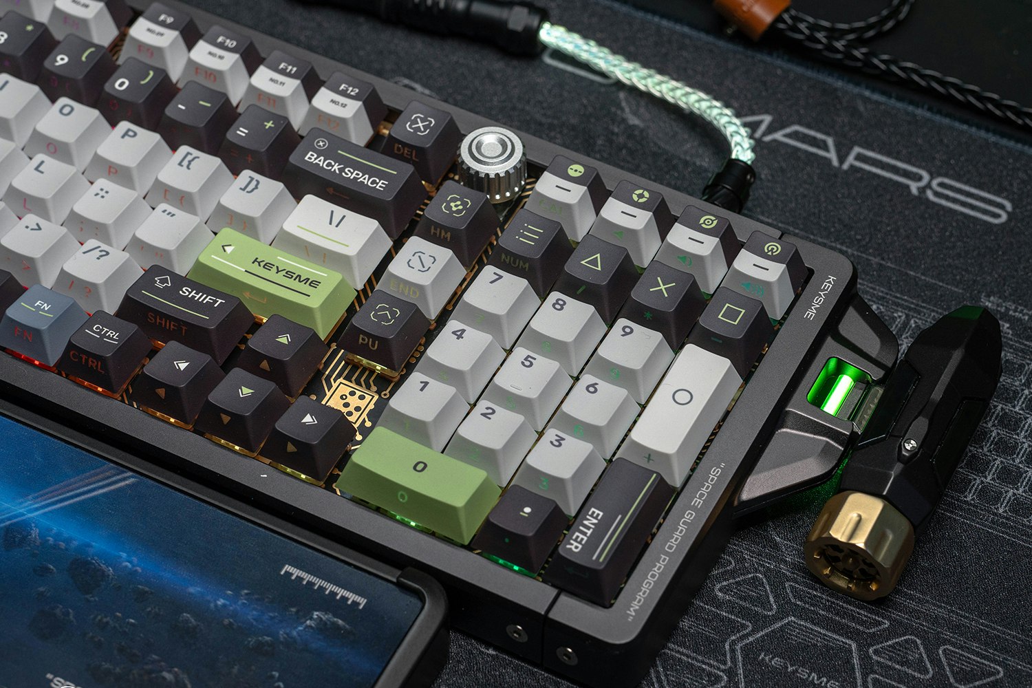 KeysMe AIM04 98 Gaming Mechanical Keyboard | Mechanical Keyboards ...