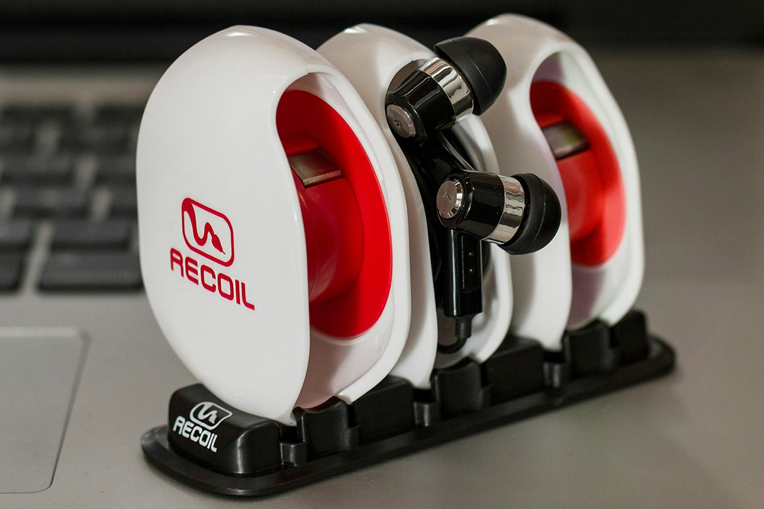 Large Recoil Cord Winder (3-Pack) | Phone Accessories | Drop