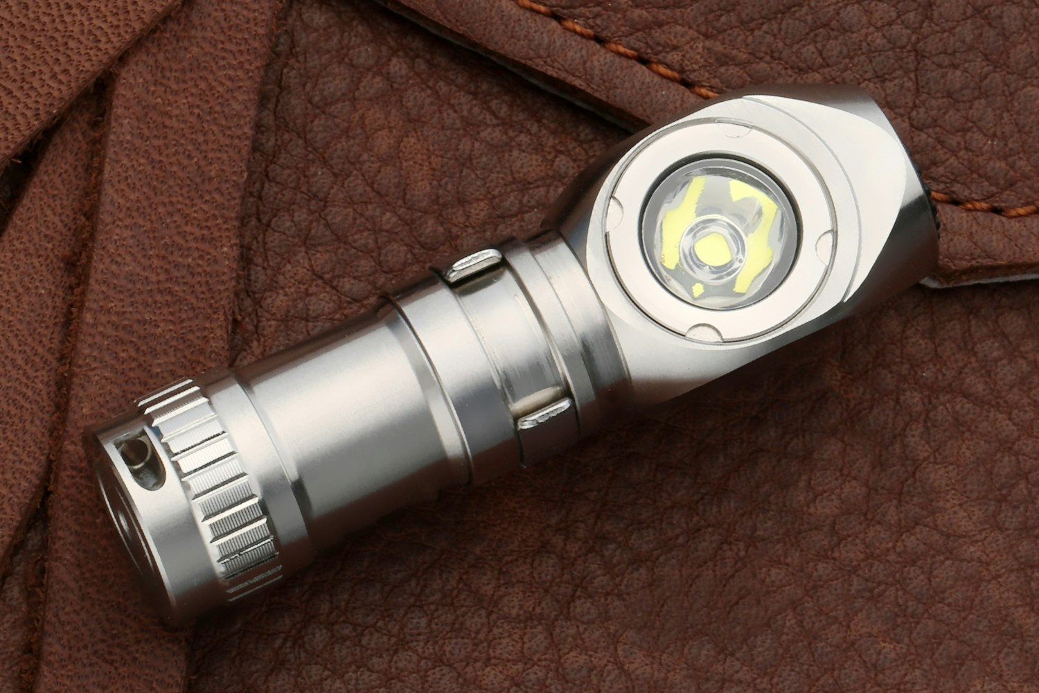 MecArmy FM11 Flashlight | Flashlights | Pocket Flashlights | Drop