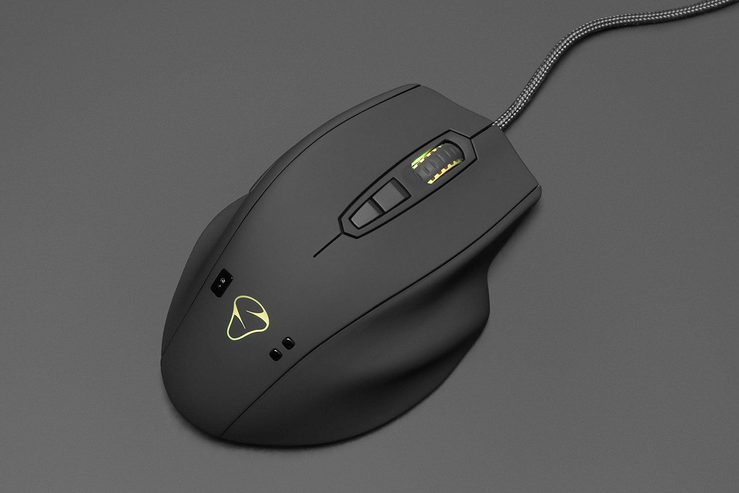 Mionix Naos QG Optical Gaming Mouse | Battlestations | Desk Accessories ...