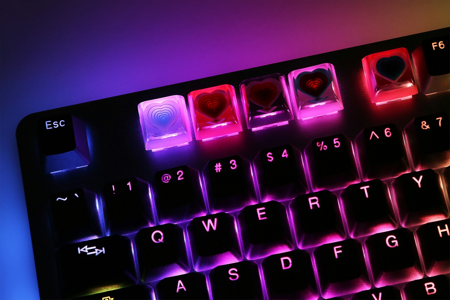 MMCAPs Colored Hearts Resin Keycap | Mechanical Keyboards | Keycaps ...