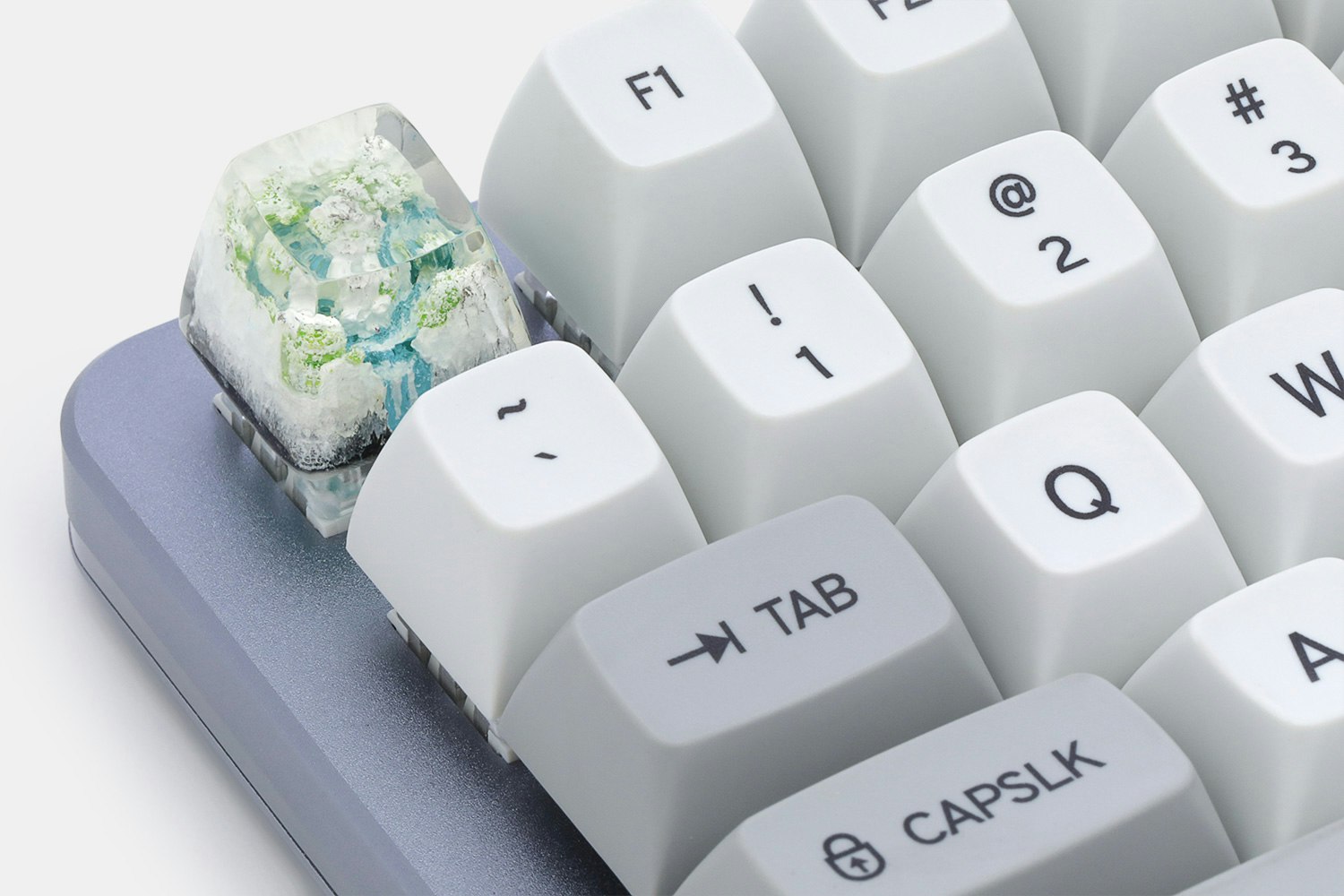 Moon Key 4 Seasons Artisan Keycap | Mechanical Keyboards | Keycaps ...