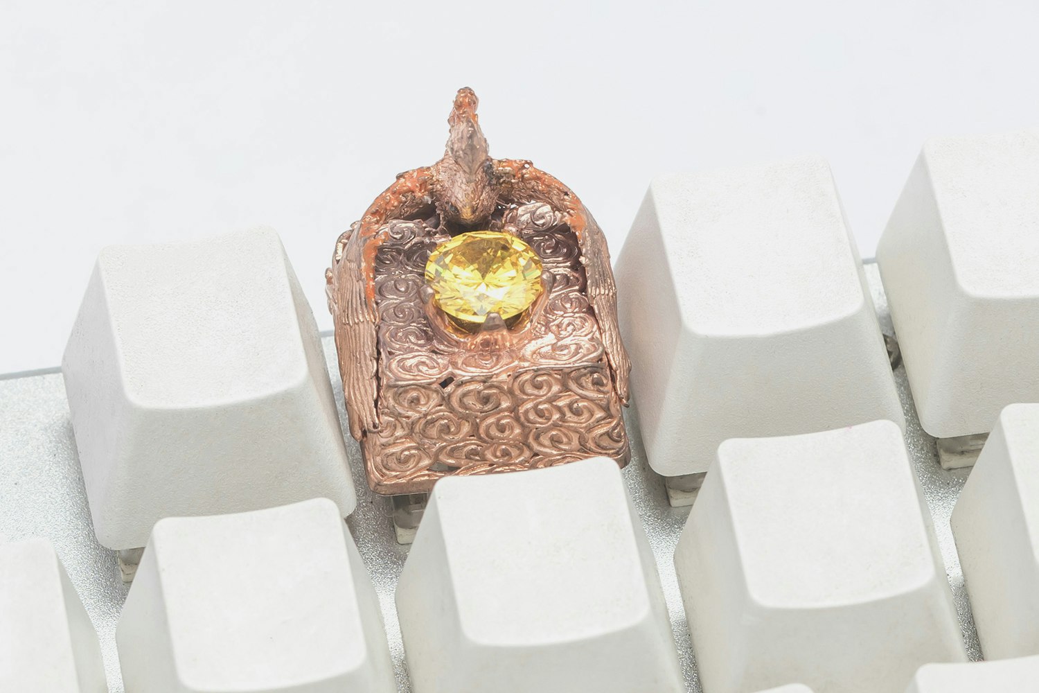 Moon Key Mysterious Phoenix Artisan Keycap | Mechanical Keyboards ...