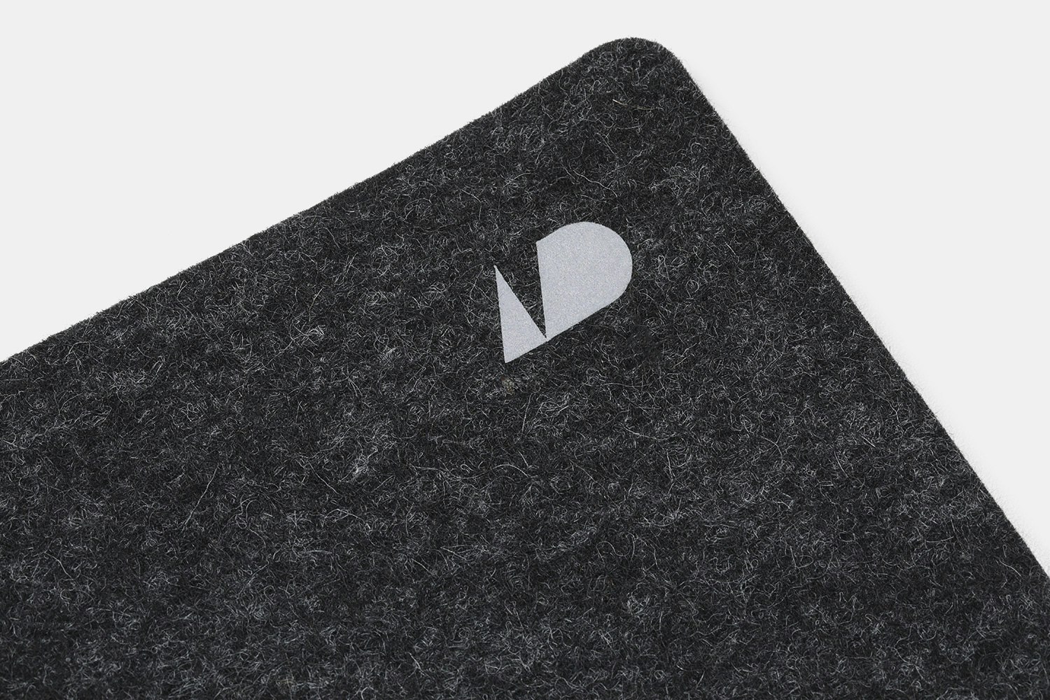 Oakywood Felt & Cork Desk Mat - Anthracite | Battlestations | Desk Mats ...