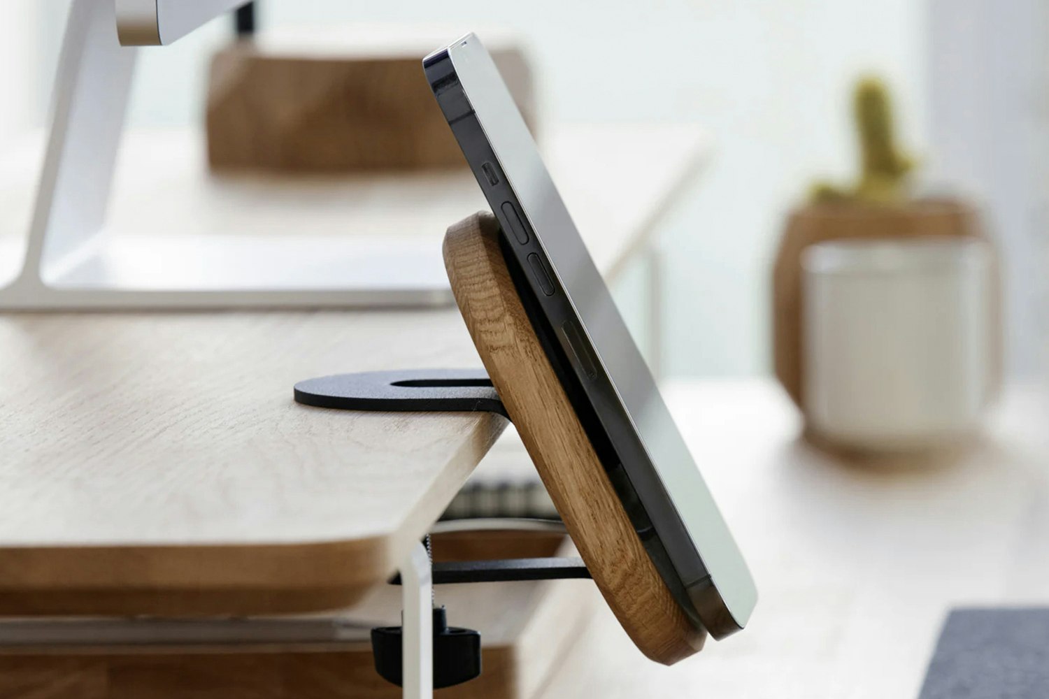 Oakywood MagSafe Desk Shelf Magnetic Charging Mount | Battlestations ...