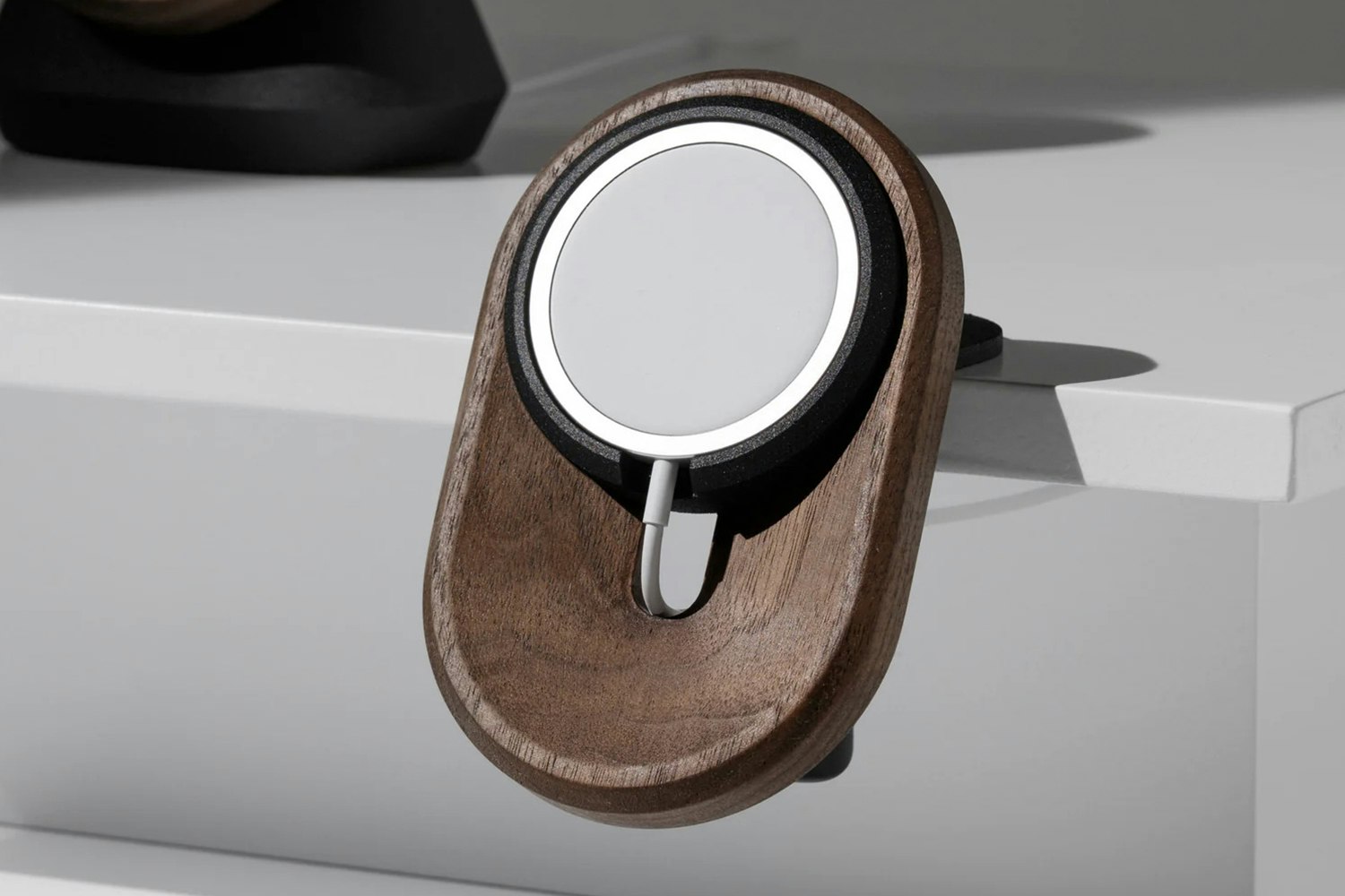 Oakywood MagSafe Desk Shelf Magnetic Charging Mount | Battlestations ...