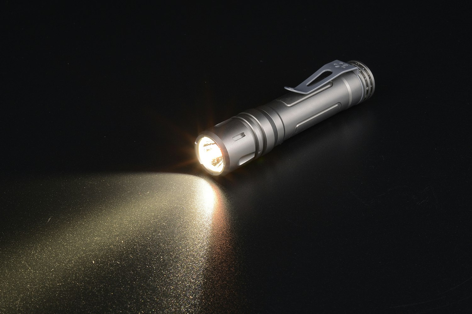 ReyLight Ti Lan AA (Rev 3) Titanium Flashlight | Price & Reviews | Drop ...