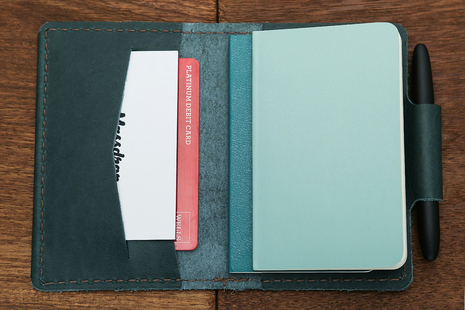 Rustico Orbiter Leather Wallet | Storage | Drop