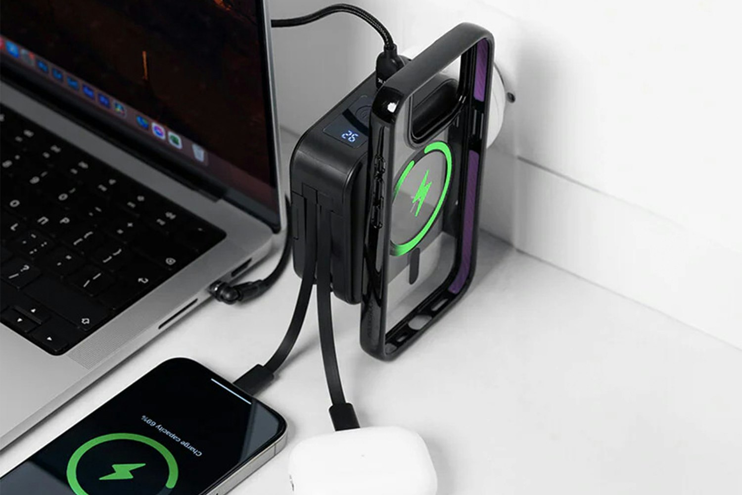 STATIK SmartCharge 10,000 mAh Power Bank | Battlestations | Desk ...