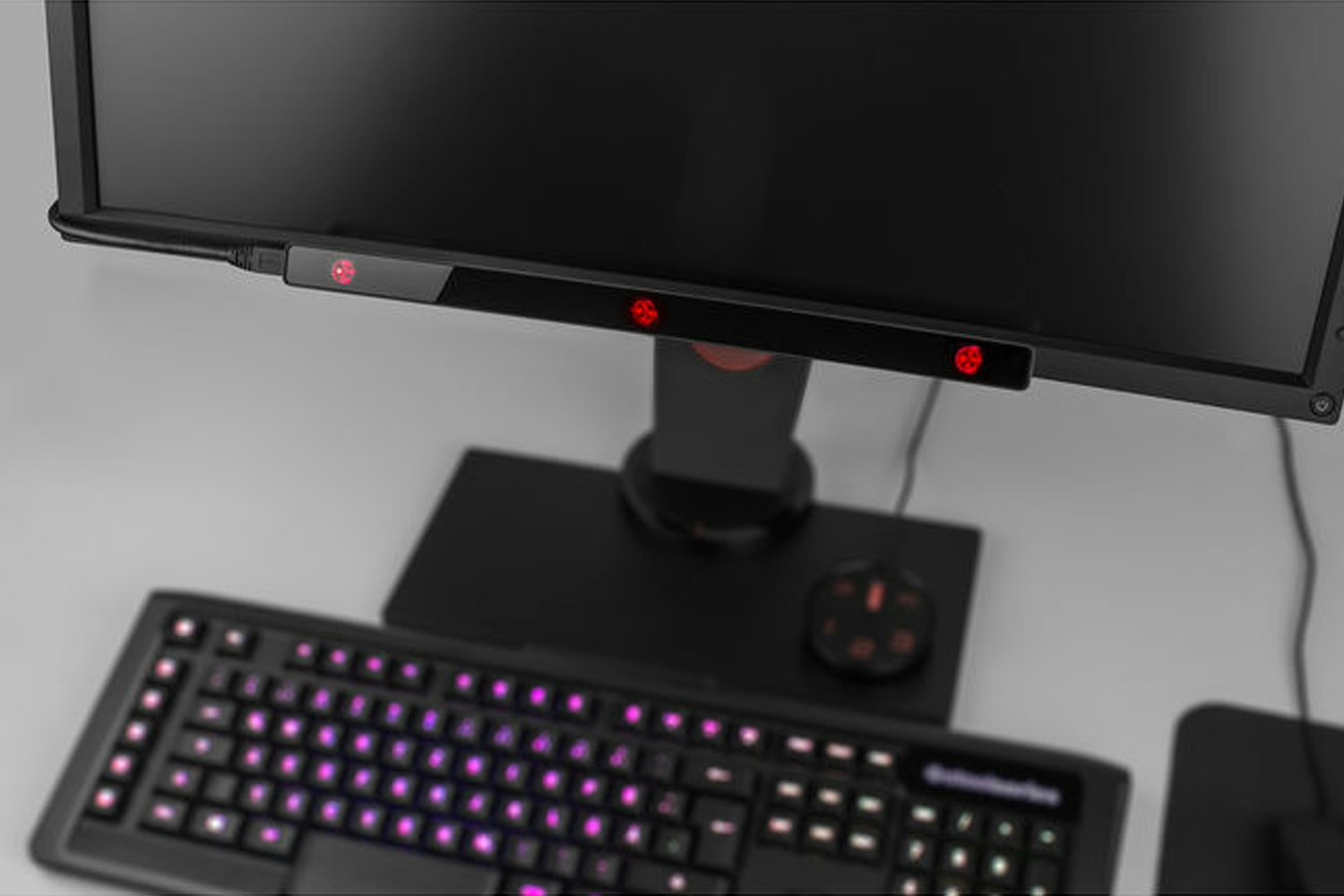 SteelSeries Sentry Gaming Eye Tracker | Gamepads | Drop