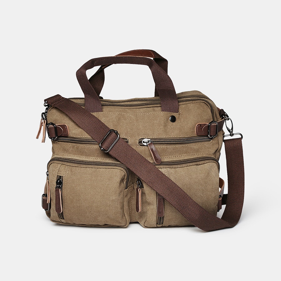 Travables Mini Ruckus Details | Backpacks | Large Backpacks | Drop
