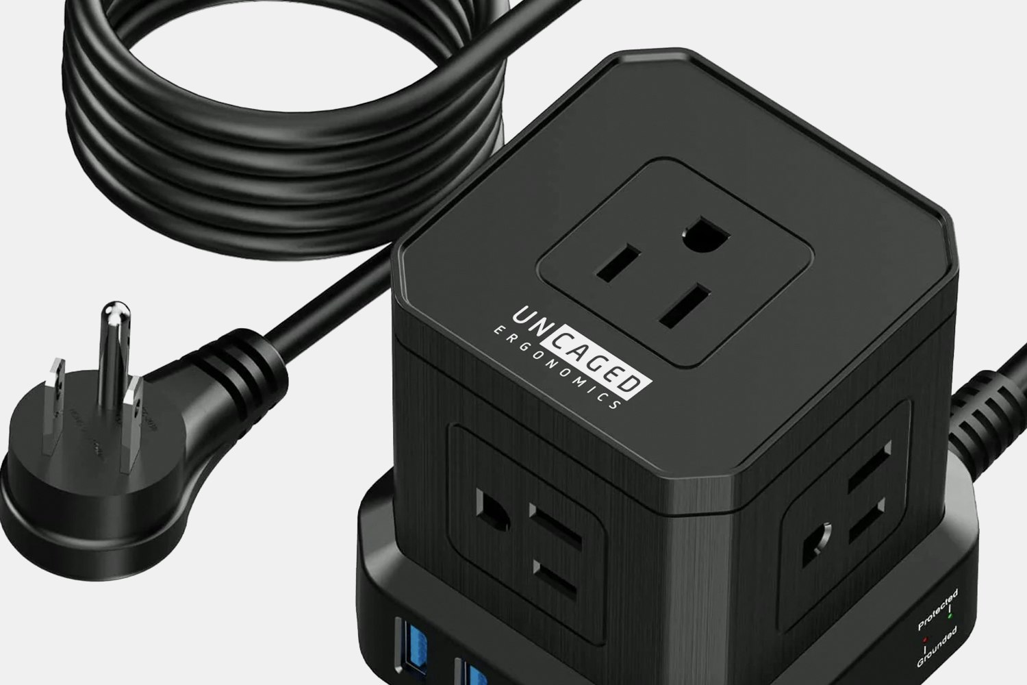 Uncaged Ergonomics Cube USB Power Strip | Battlestations | Desk ...