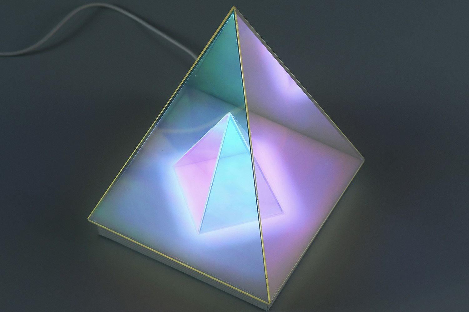 Uncommon Carry Pyramid Lamp | Battlestations | Lighting | Lamps | Drop