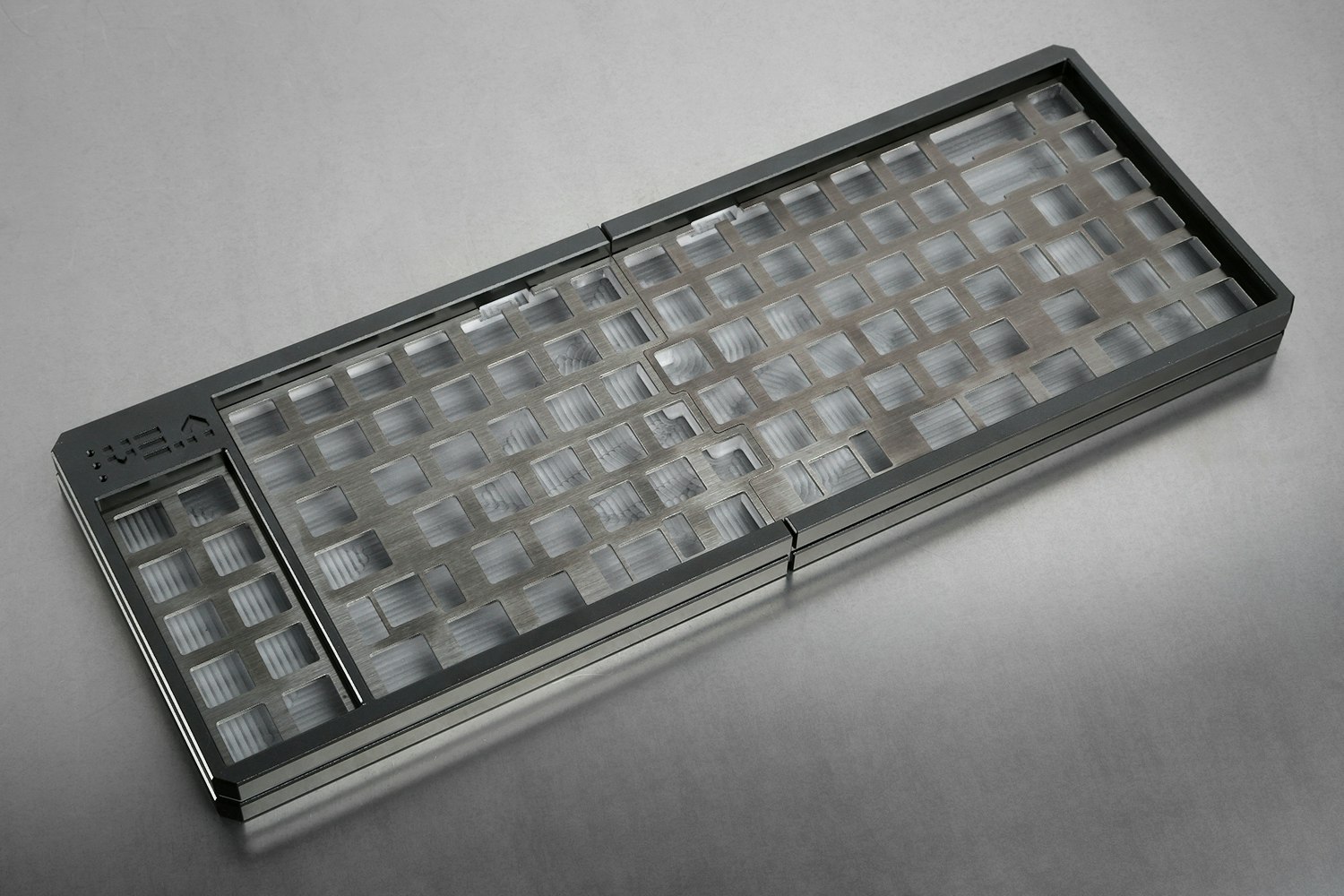 VE.A Custom Keyboard Kit | Mechanical Keyboards | Custom Layout ...